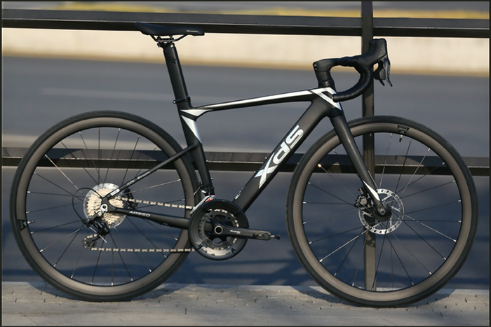 XDS AD350 20sp // Road Bike AD350 // 48cm / White | XDSBikeco.com